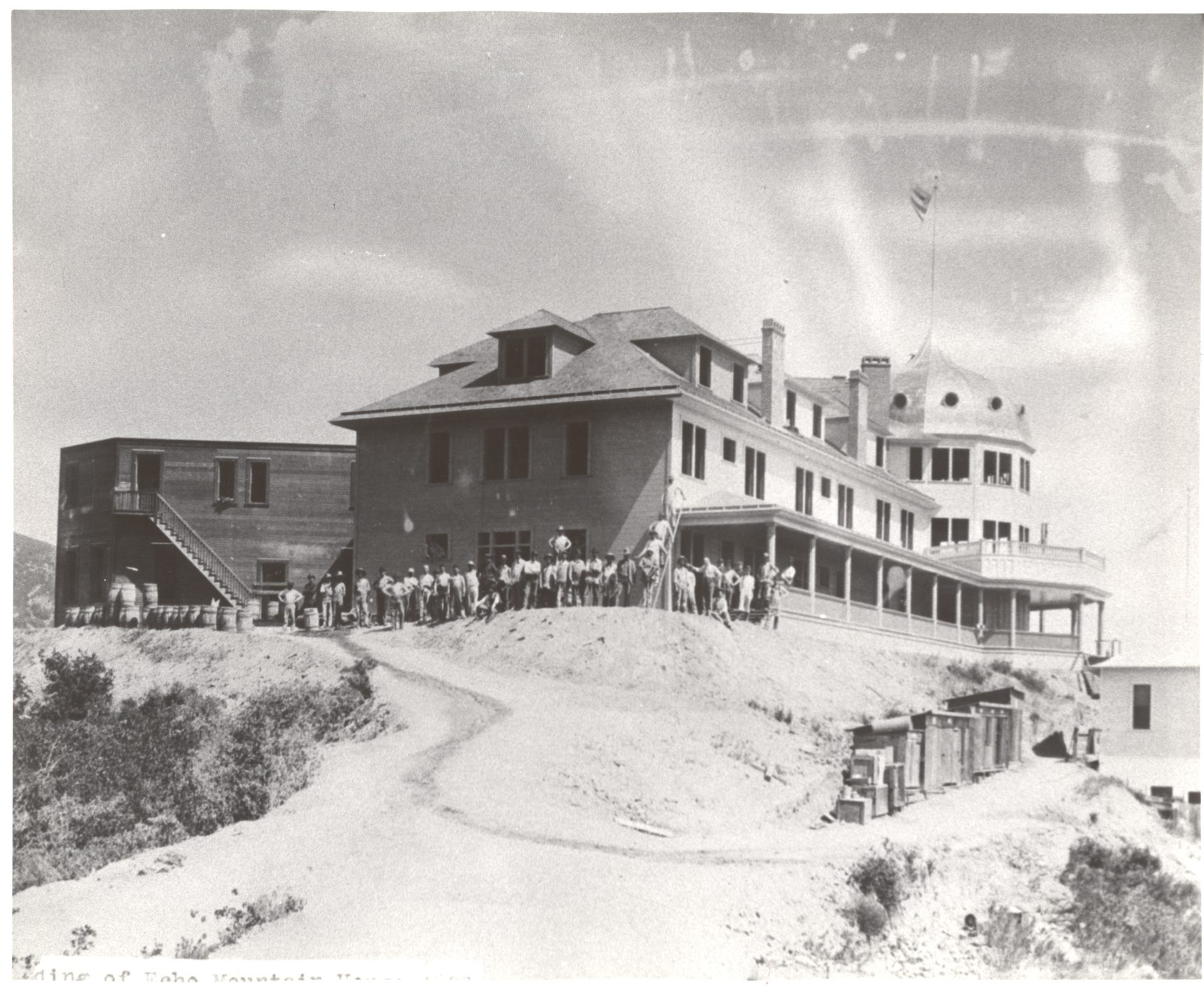 Echo Mountain – A digital history of Mount Lowe